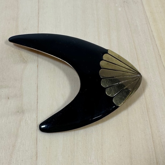 Jewelry | Vintage Moulin Rouge Boomerang Black Gold Tone 8s Metal ...